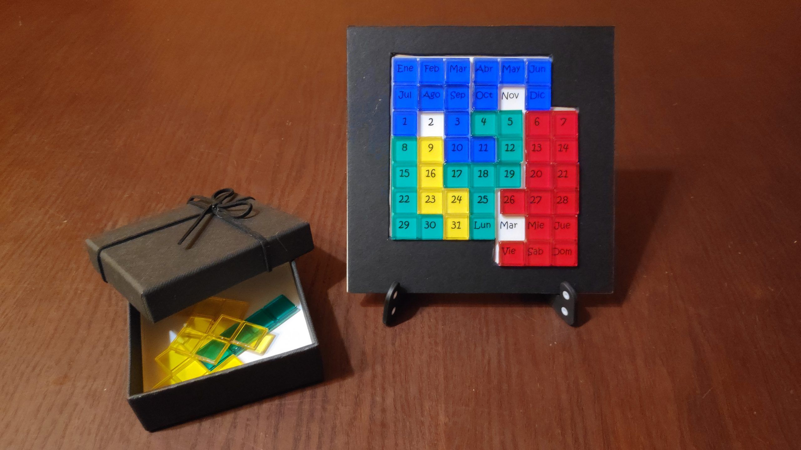 Calendario Puzzle Diario - Unidad de Memoria Entrenamiento cerebral